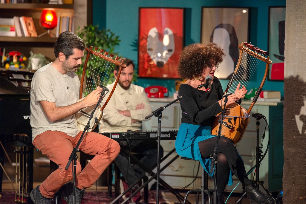 Ο Δημήτρης Μυστακίδης, ο Θεόδωρος Κουμαρτζής και η Alkyone στο «Μουσικό ...