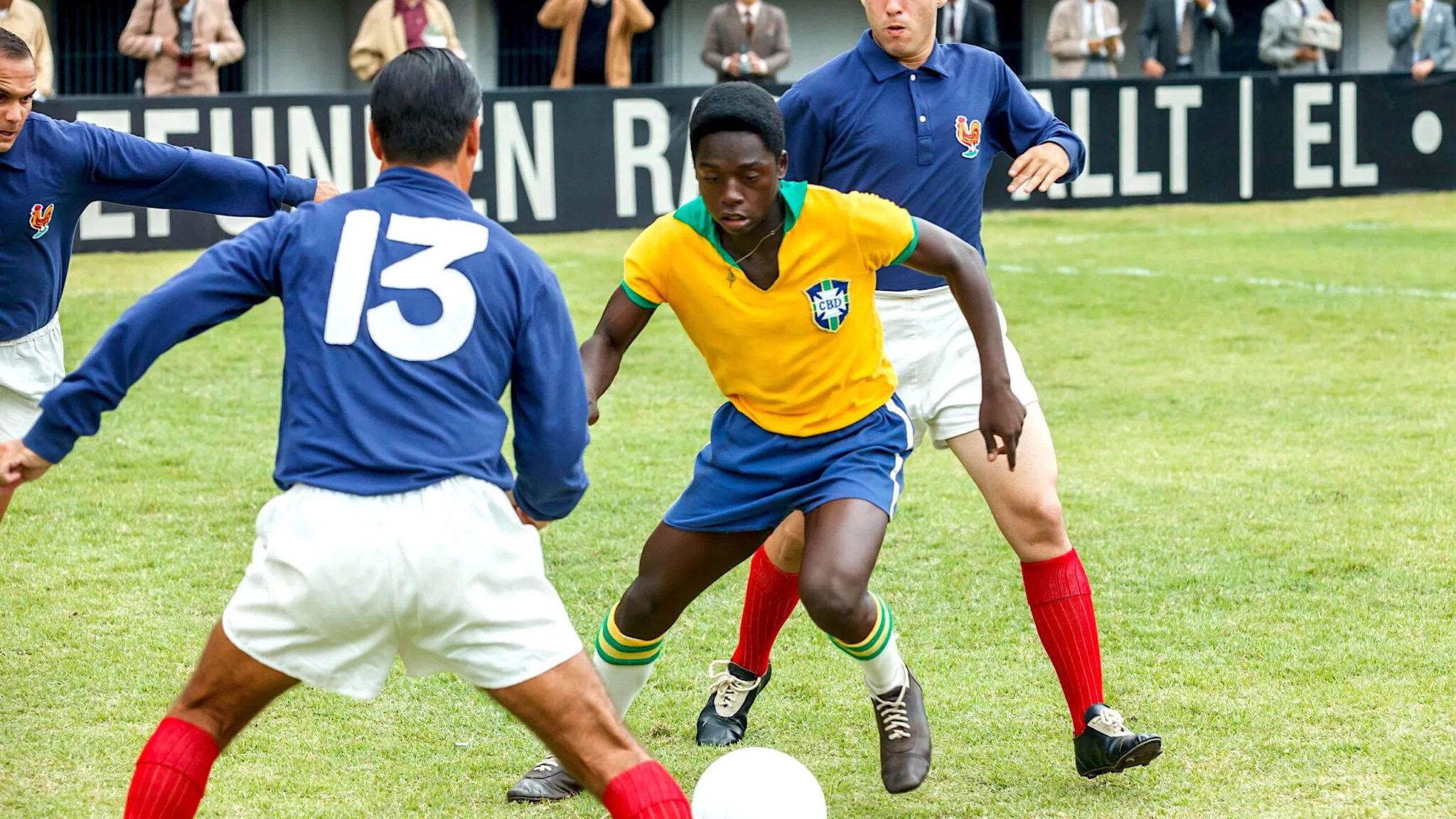 Ξένη ταινία στην ΕΡΤ2 ΣΠΟΡ: «Pelé: Η ιστορία ενός θρύλου ...